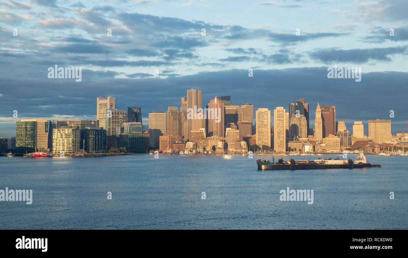 Skyline, skyscraper, cargo ship, Boston Main Channel, Boston ...