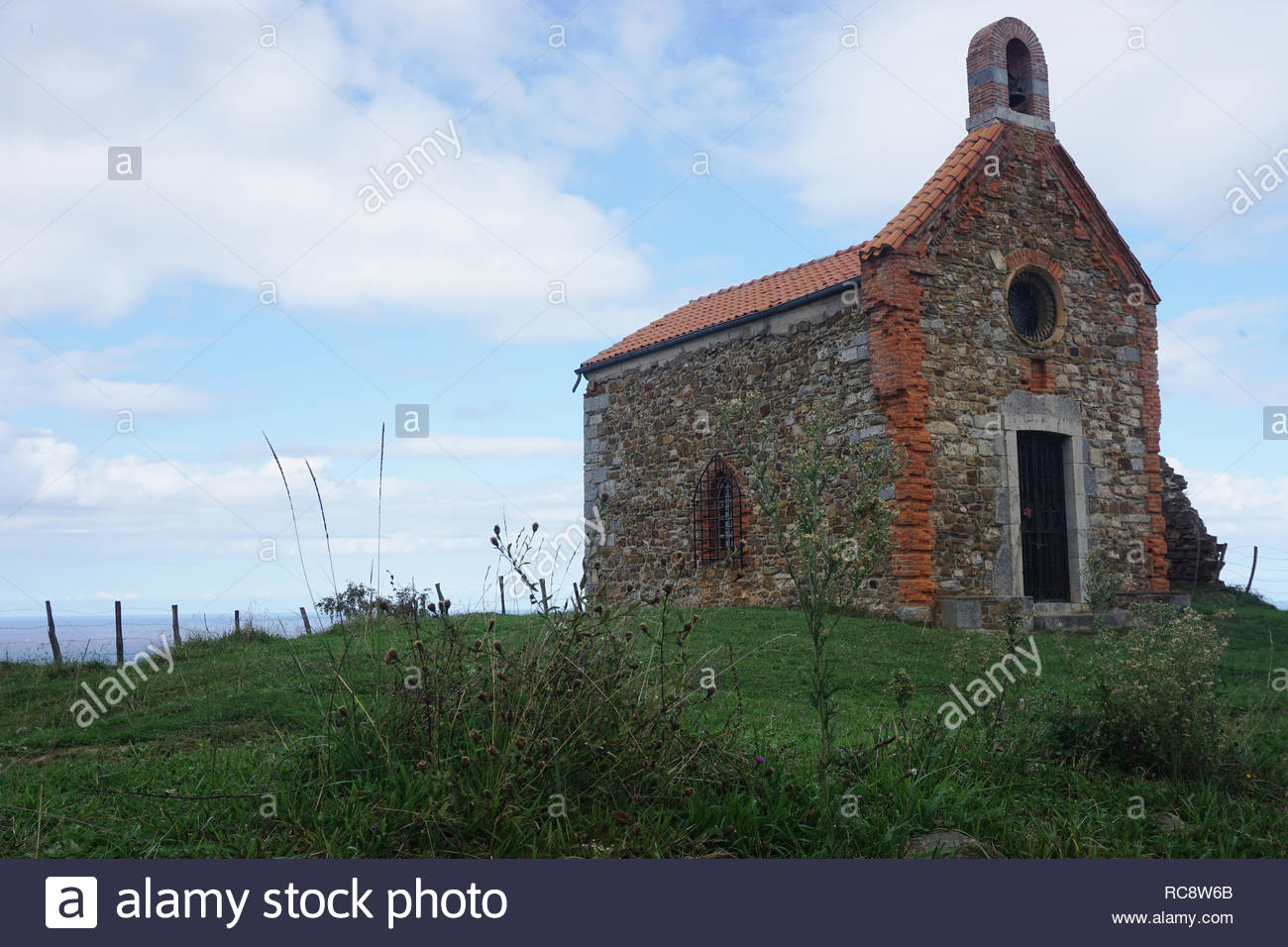 Old Stone Chapel High Resolution Stock Photography and Images - Alamy