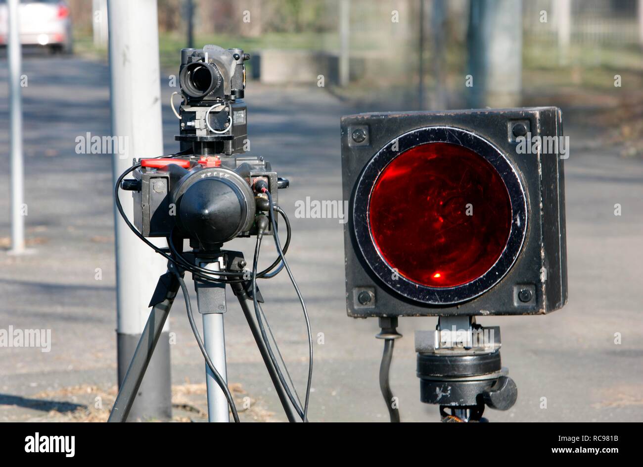 Police radar gun hi-res stock photography and images - Alamy