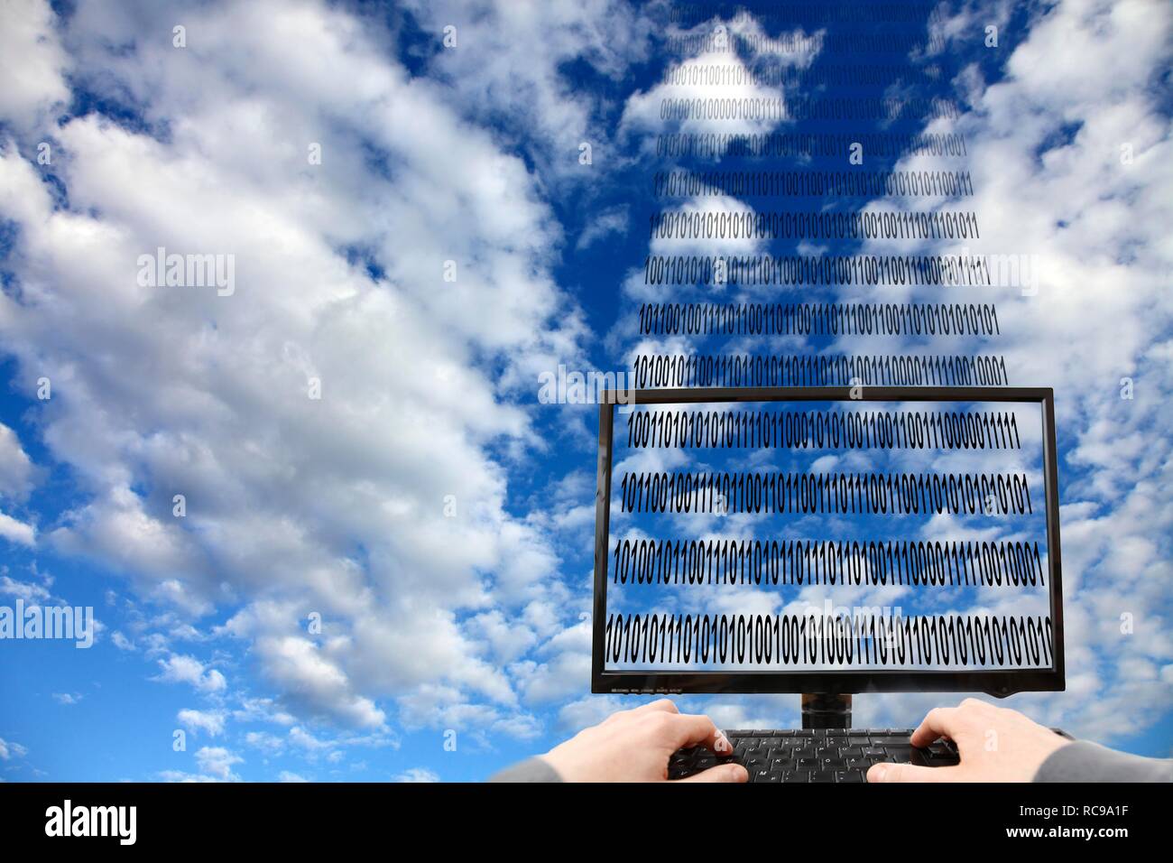 Cloud storage image hi-res stock photography and images - Alamy