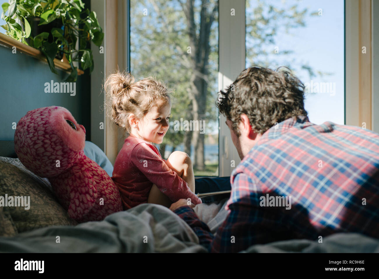 Father talking daughter hi-res stock photography and images - Alamy