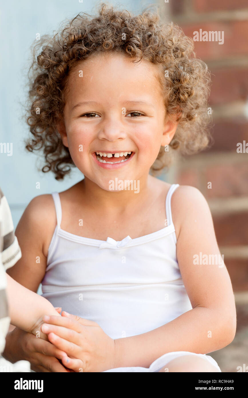 Real portrait smile hi-res stock photography and images - Alamy