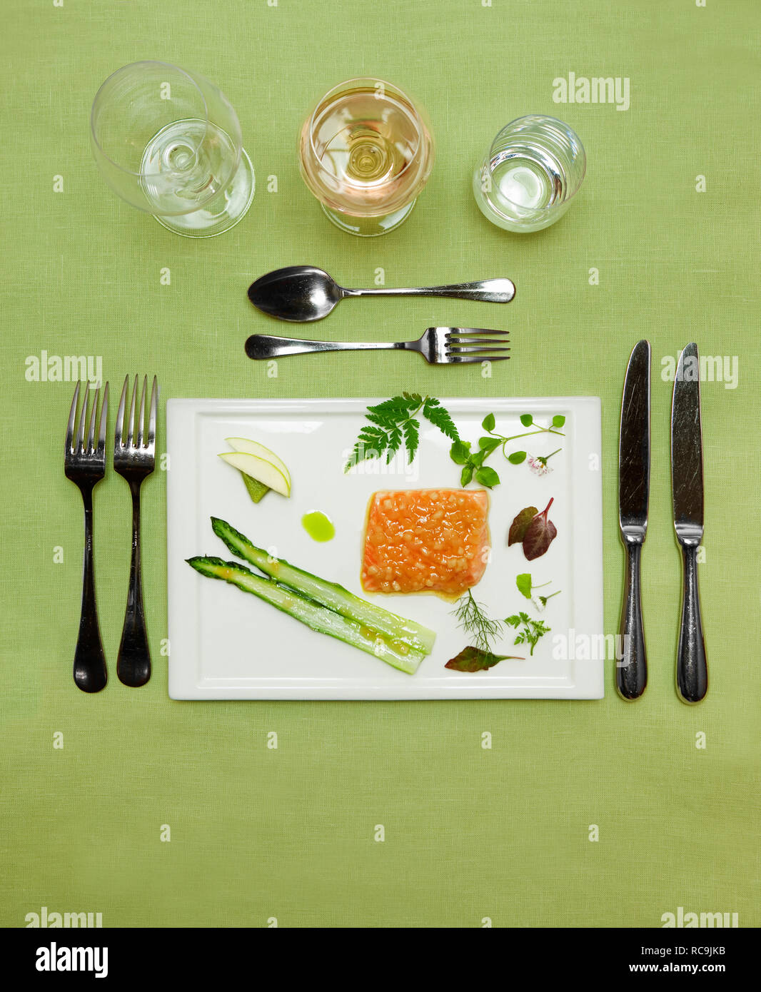 Place for food hi-res stock photography and images - Alamy