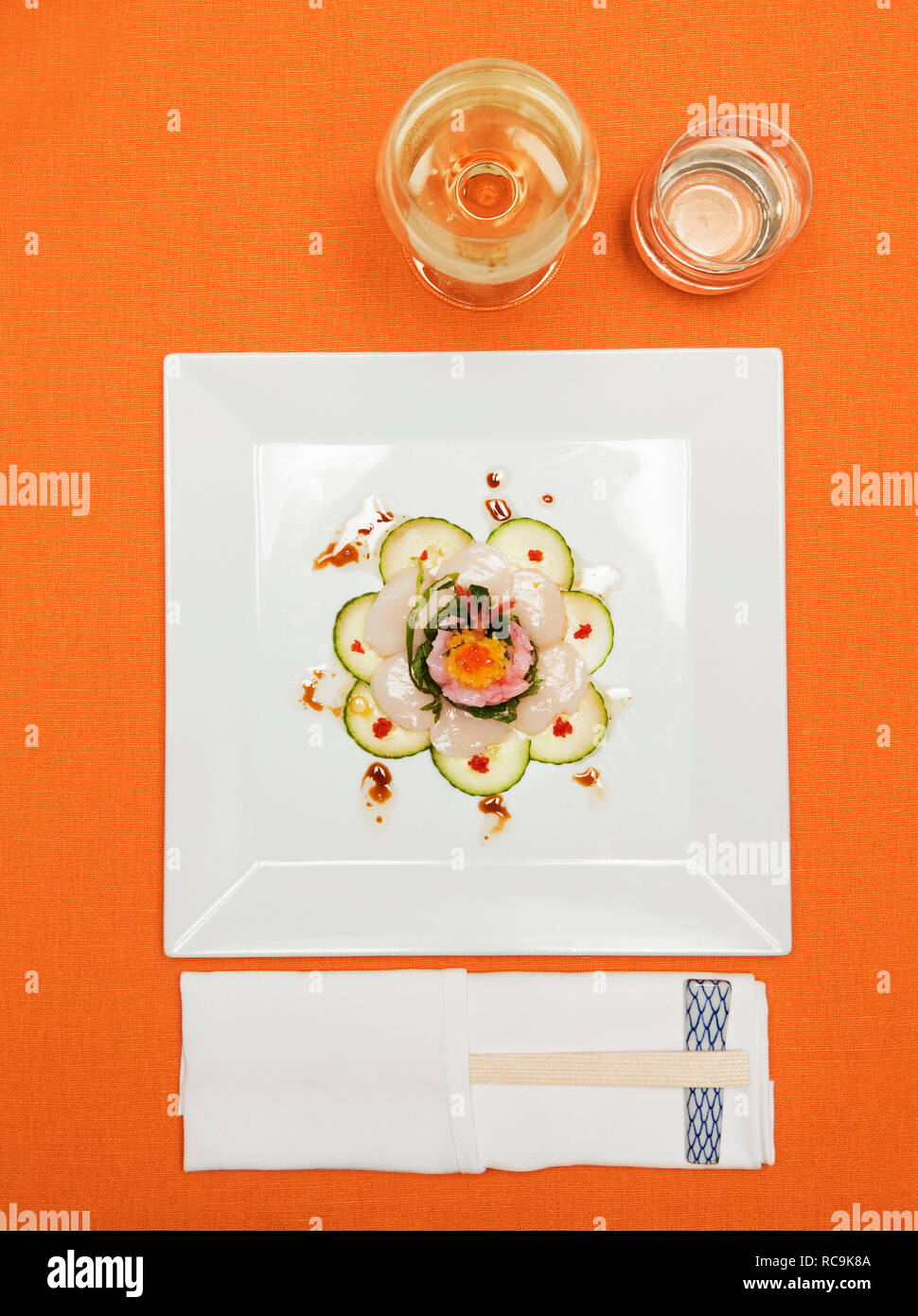 High angle food plate hi-res stock photography and images - Alamy