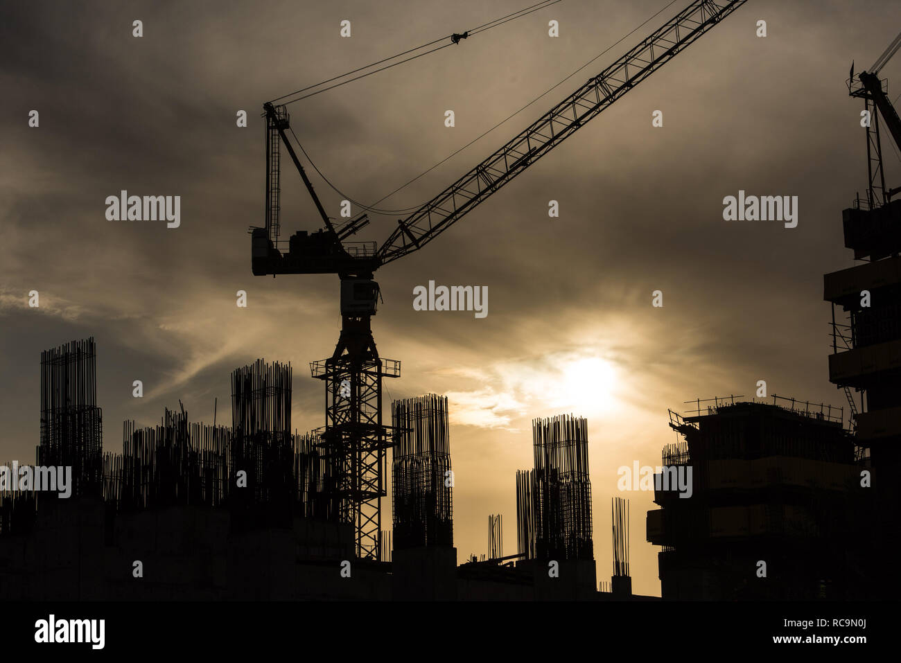 Construction site Silhouette Stock Photo - Alamy