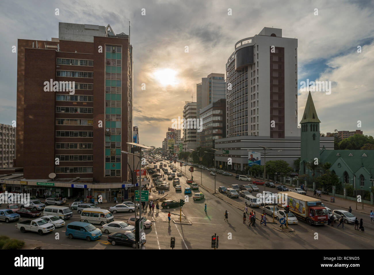 Harare traffic hi-res stock photography and images - Alamy