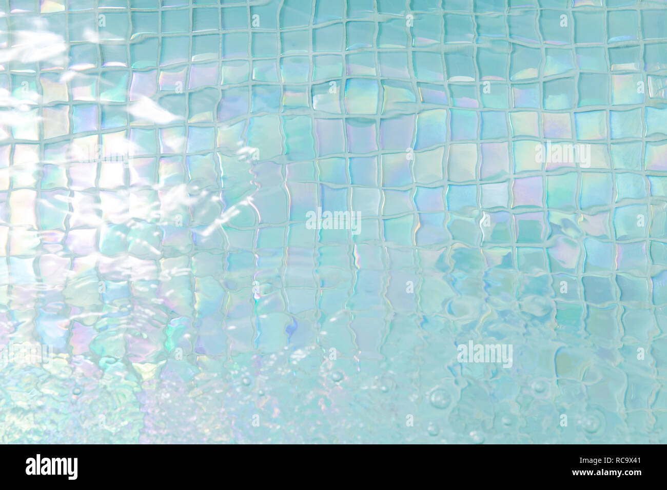 turquoise water in tiled swimming pool Stock Photo - Alamy