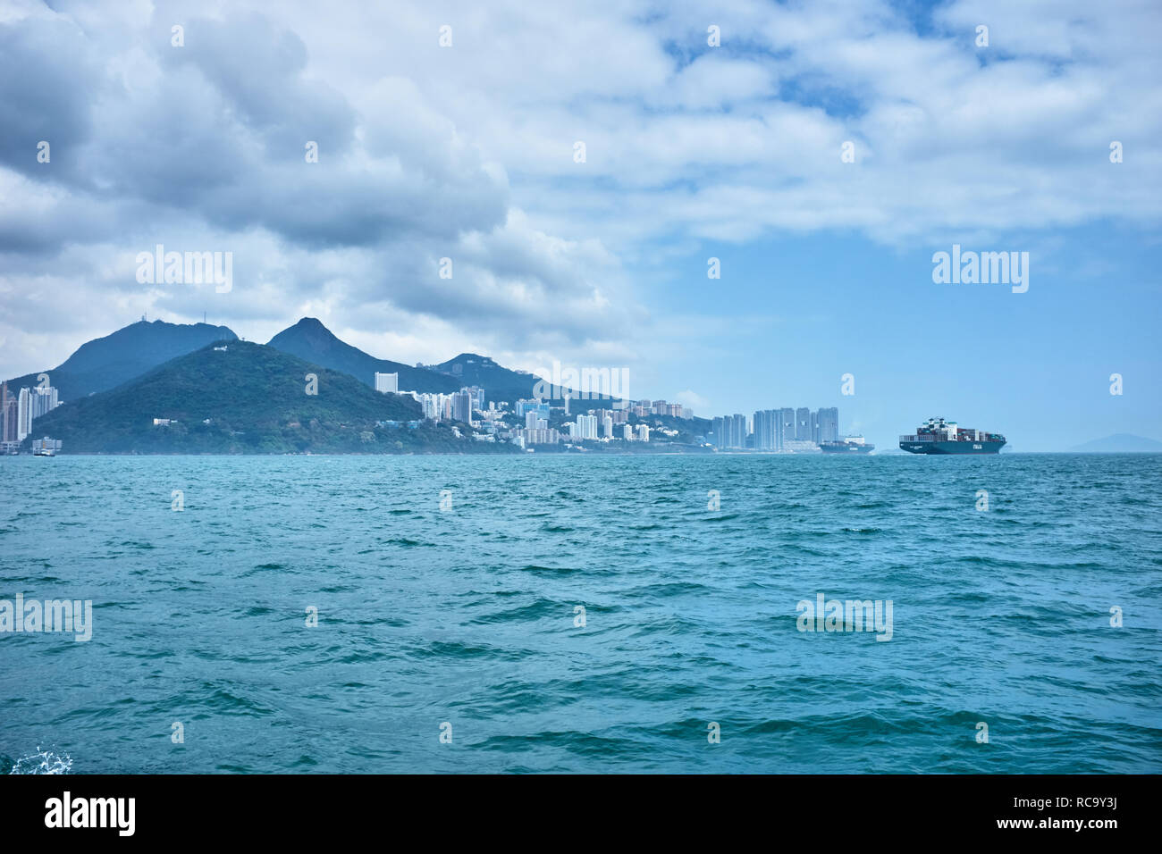 Victoria Harbor, Hong Kong Stock Photo - Alamy Victoria Harbor, Hong Kong Stock Photo - Alamy