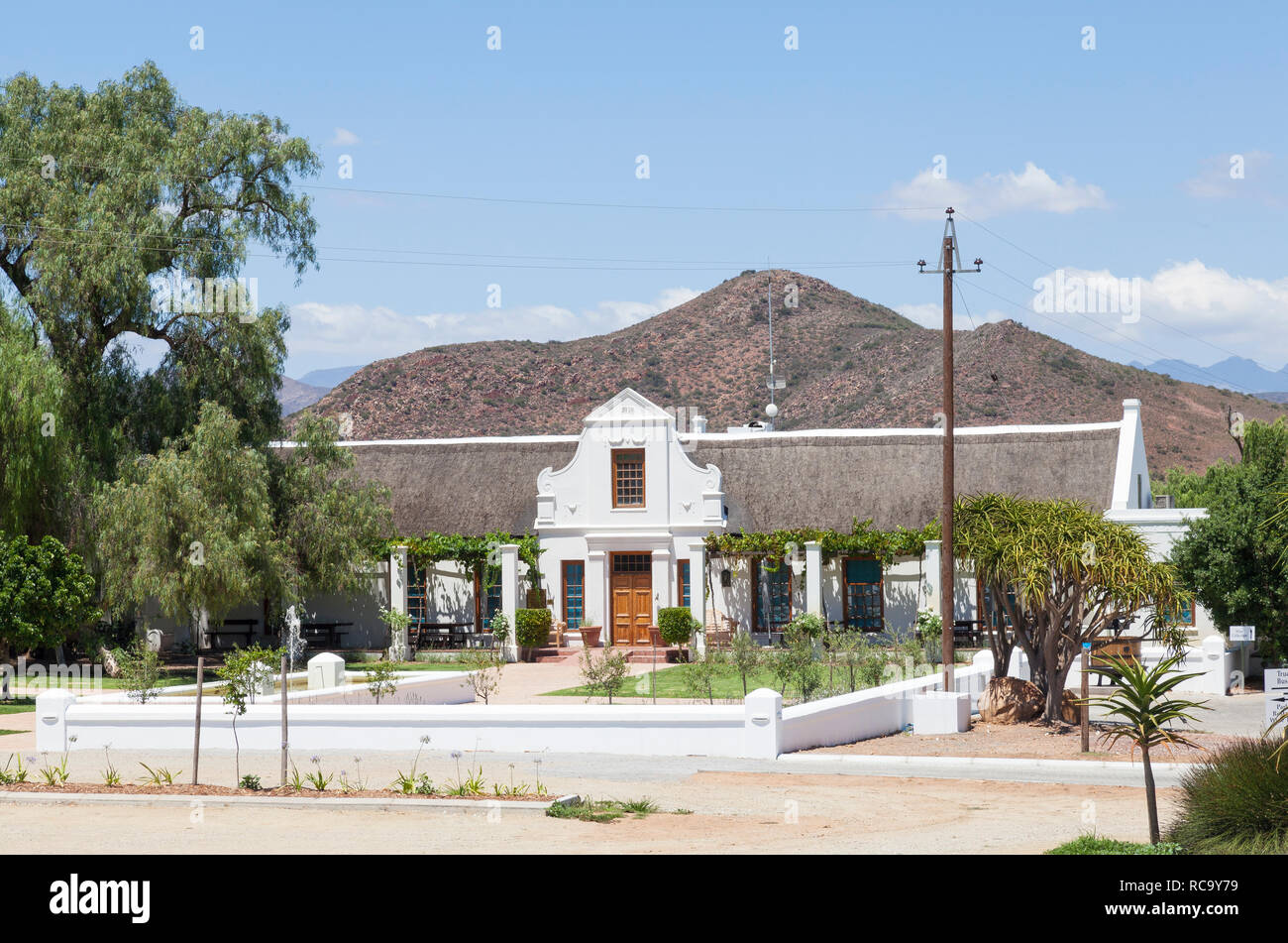 Historic Cape Dutch homestead on Bon Courage Wine Estate, Route 62 ...