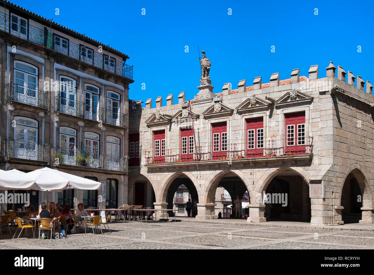 Old Council Chambers, Largo da Oliveira, Guimaraes, Unesco World ...