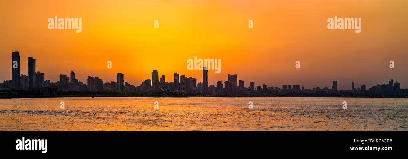 Kuwait liberation tower hi-res stock photography and images - Alamy