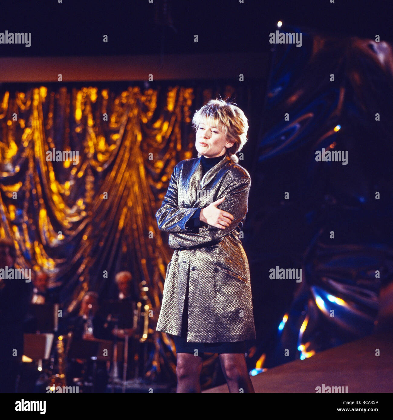 Gitte Haenning, dänische Sängerin, bei einem Auftritt in der ...
