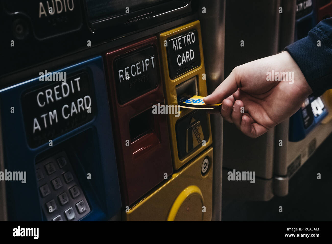 Metro card hi-res stock photography and images - Alamy