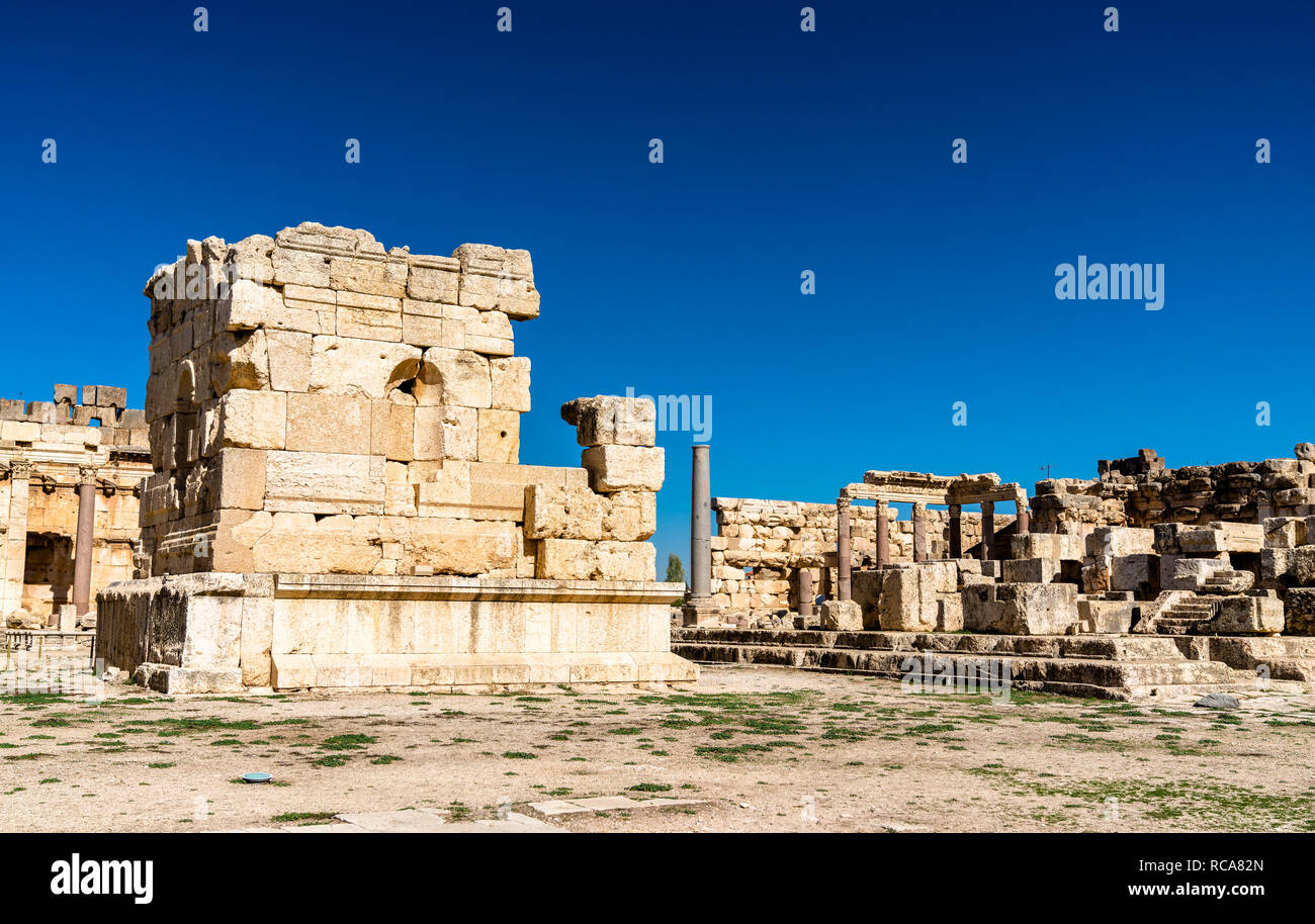 Roman altar small hi-res stock photography and images - Alamy