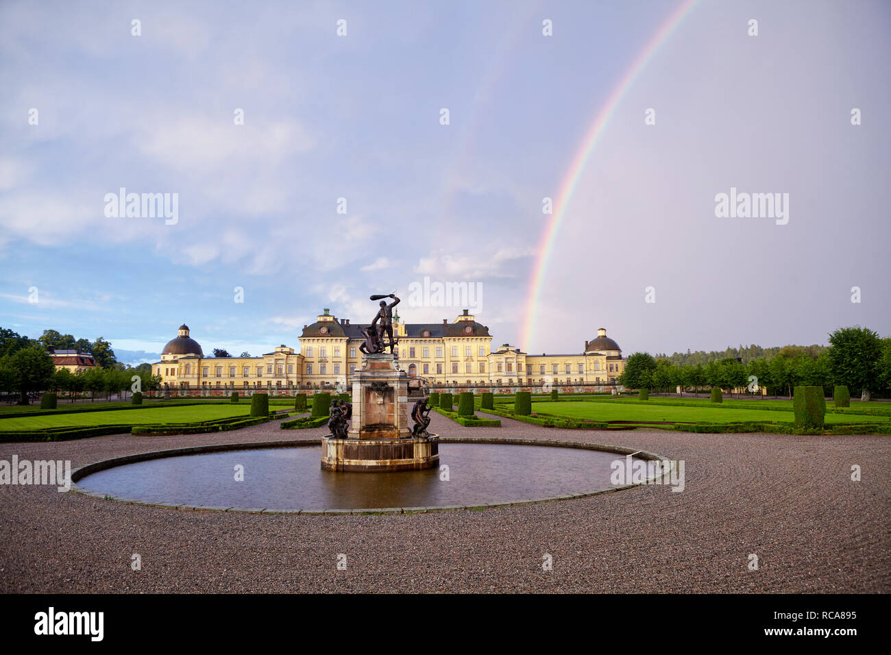 Rainbow statue hi-res stock photography and images - Alamy