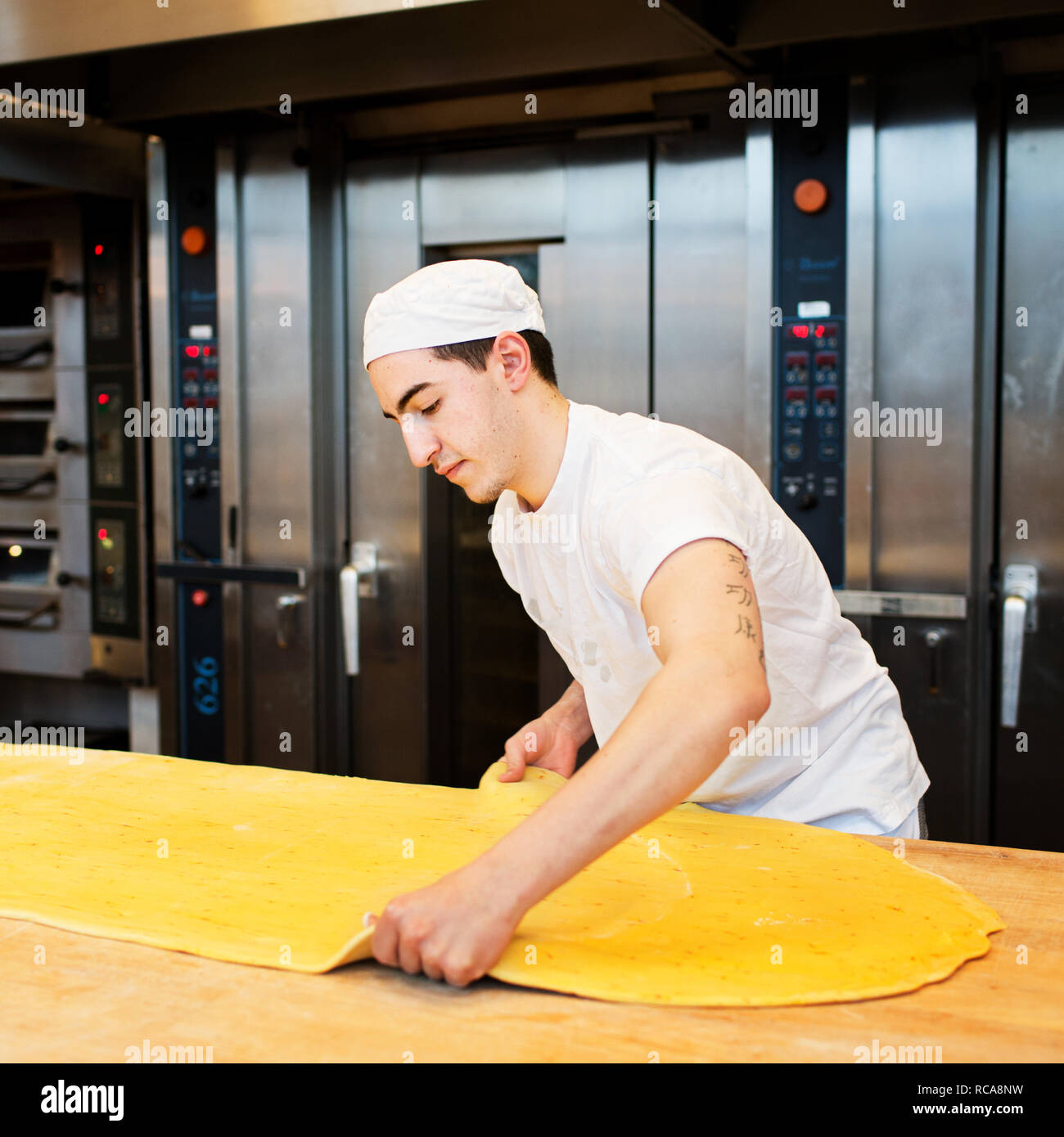 Prepare bakery hi-res stock photography and images - Alamy