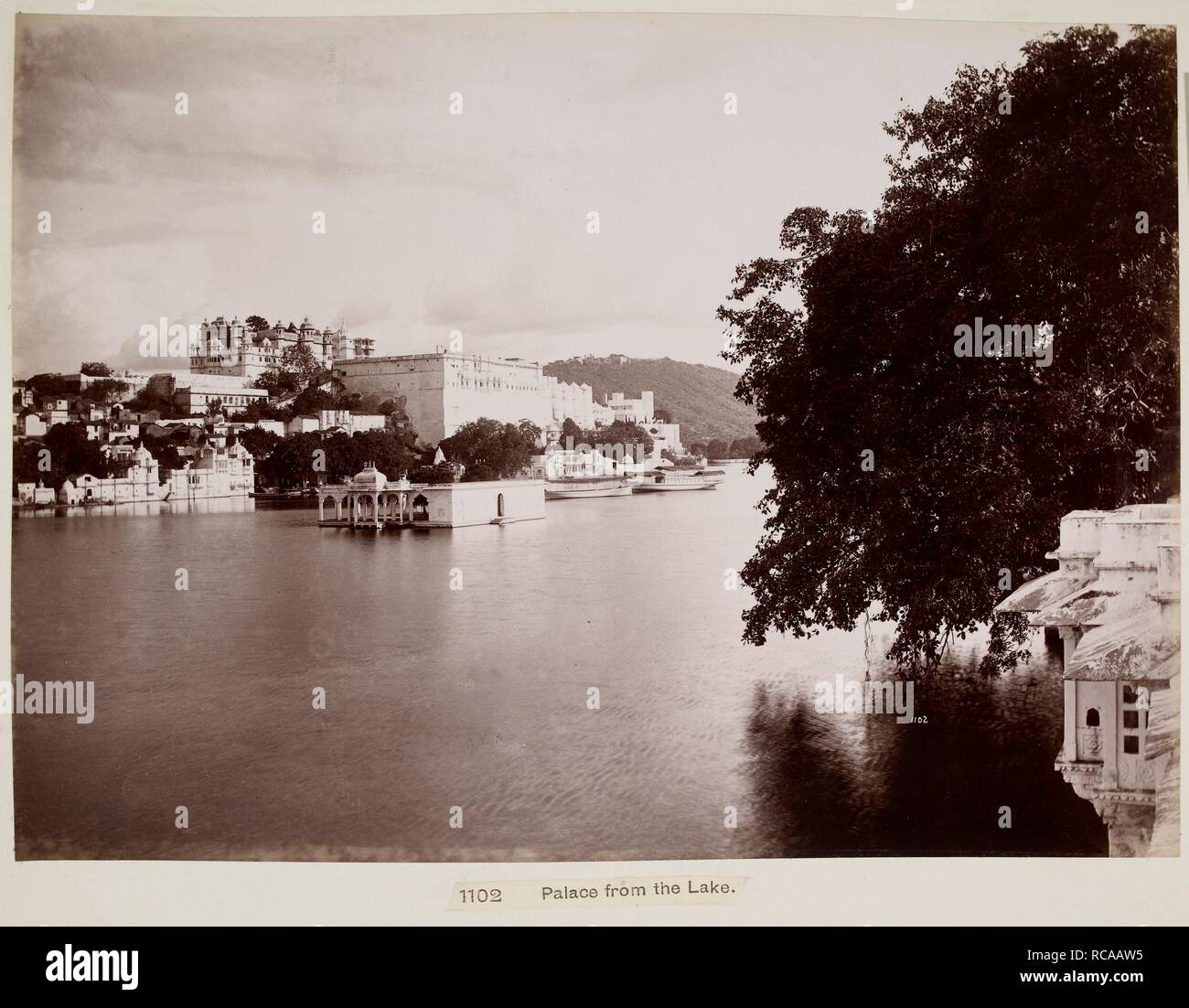 Udaipur Palace and lake. The maharajah's palace in the middle of a lake ...