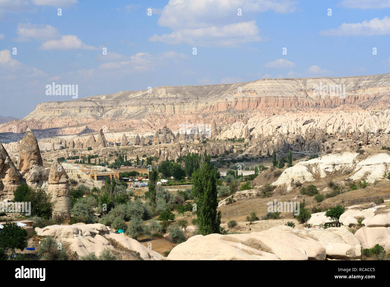 Extreme terrain cappadocia fairy hi-res stock photography and images ...