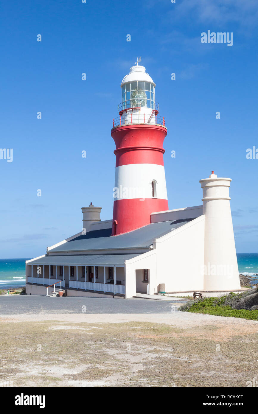 Cape Agulhas Lighthouse, Southernmost tip of Africa, l'Agulhas, Western ...