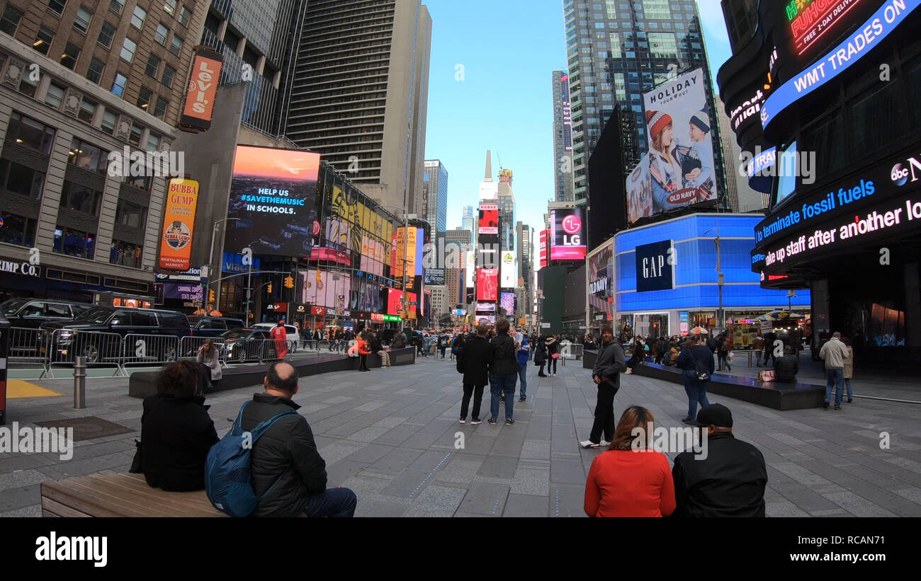 New york times square wide angle hi-res stock photography and images ...