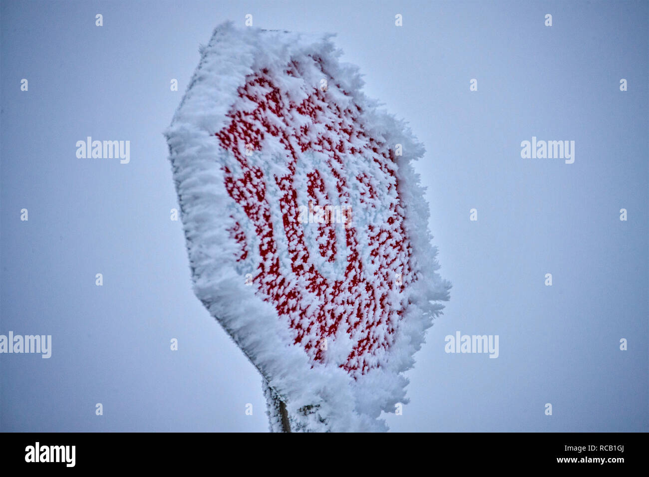 Winter Frost Saskatchewan Canada ice storm stop sign Stock Photo - Alamy