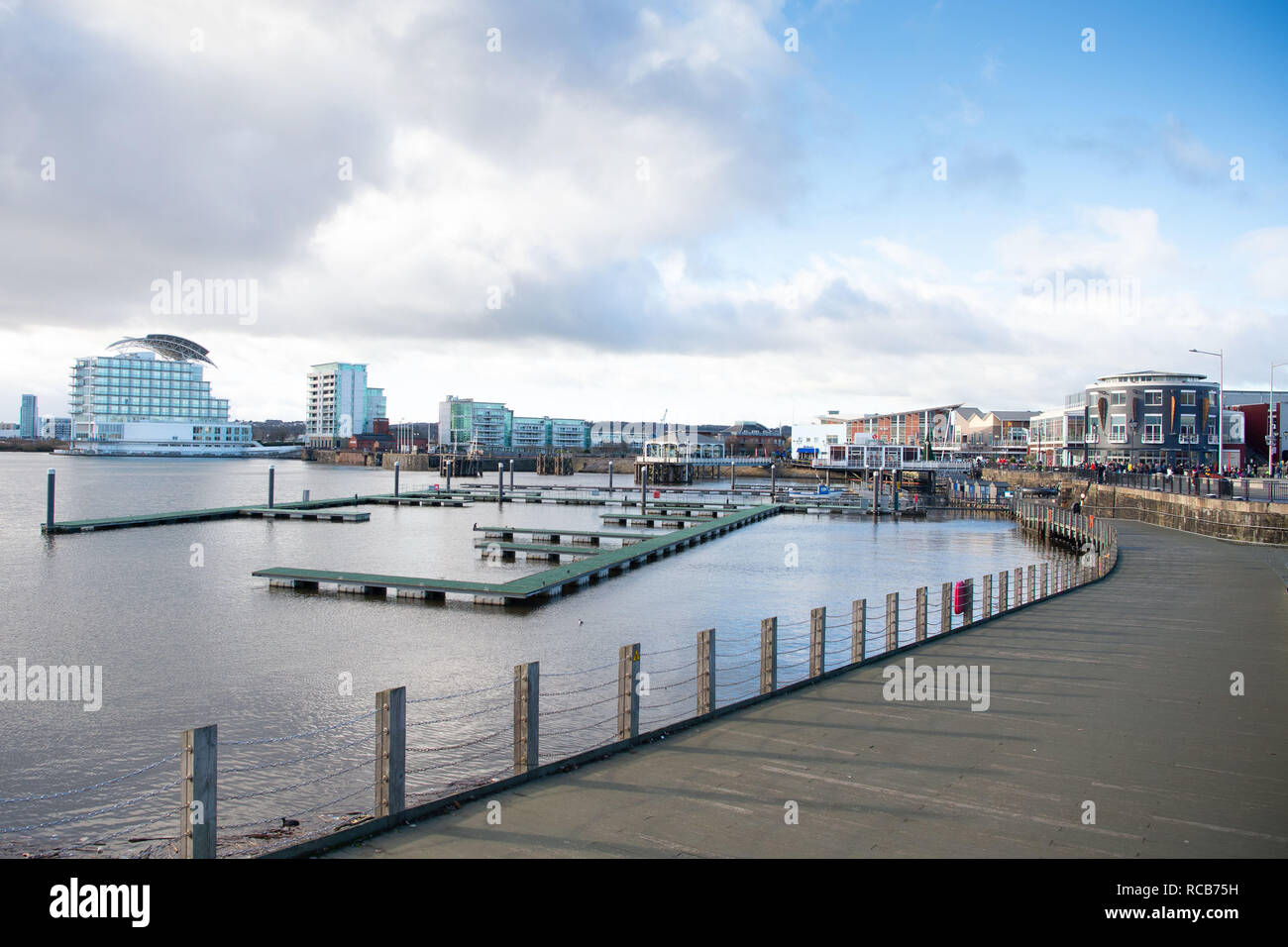 Cardiff bay boardwalk hi-res stock photography and images - Alamy