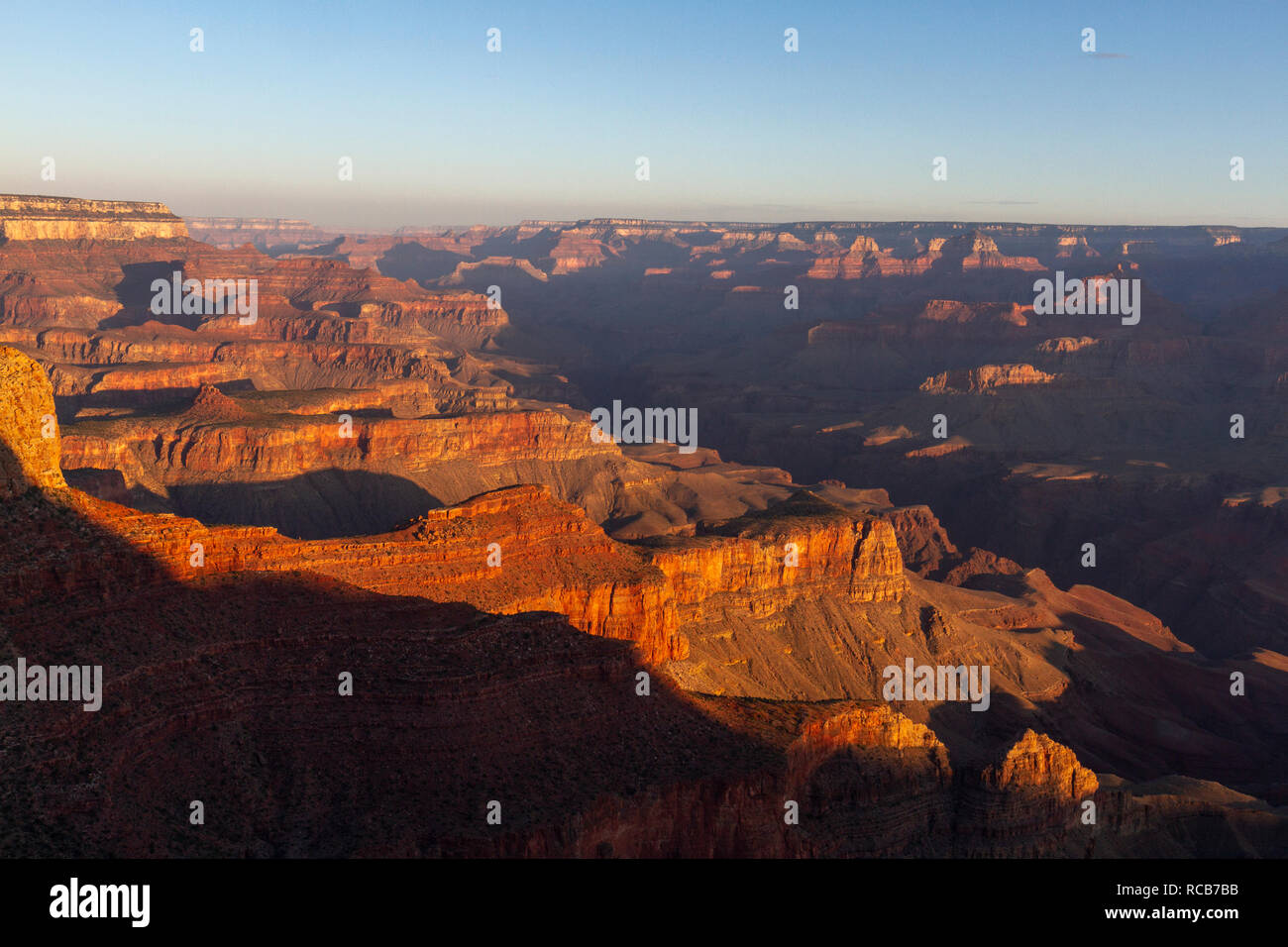 Early morning view looking west over the Grand Canyon from the Moran ...