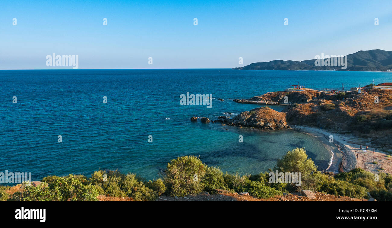 Epic panoramic aerial views of picturesque coastal areas and beaches ...