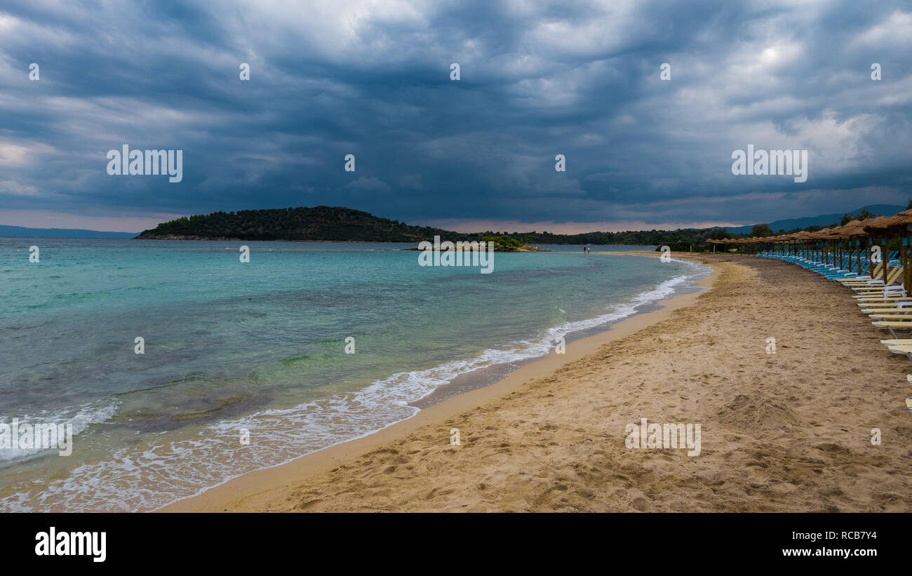 Epic panoramic aerial views of picturesque coastal areas and beaches ...