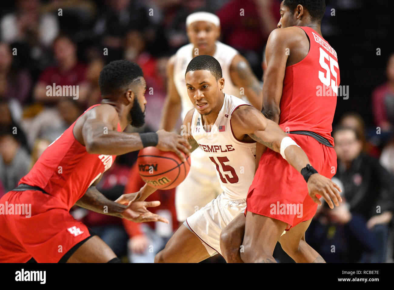 Philadelphia, Pennsylvania, USA. 9th Jan, 2019. Temple Owls guard NATE ...
