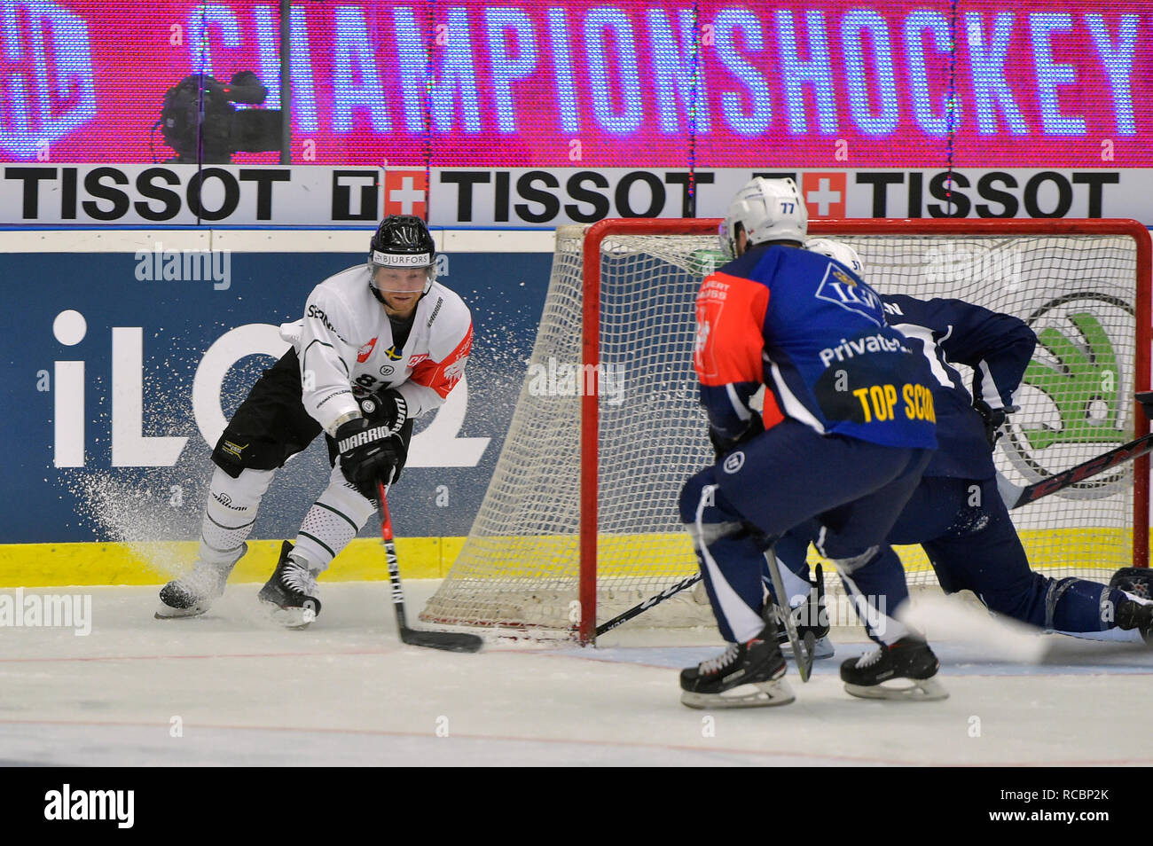 Frolunda indians hi-res stock photography and images - Alamy