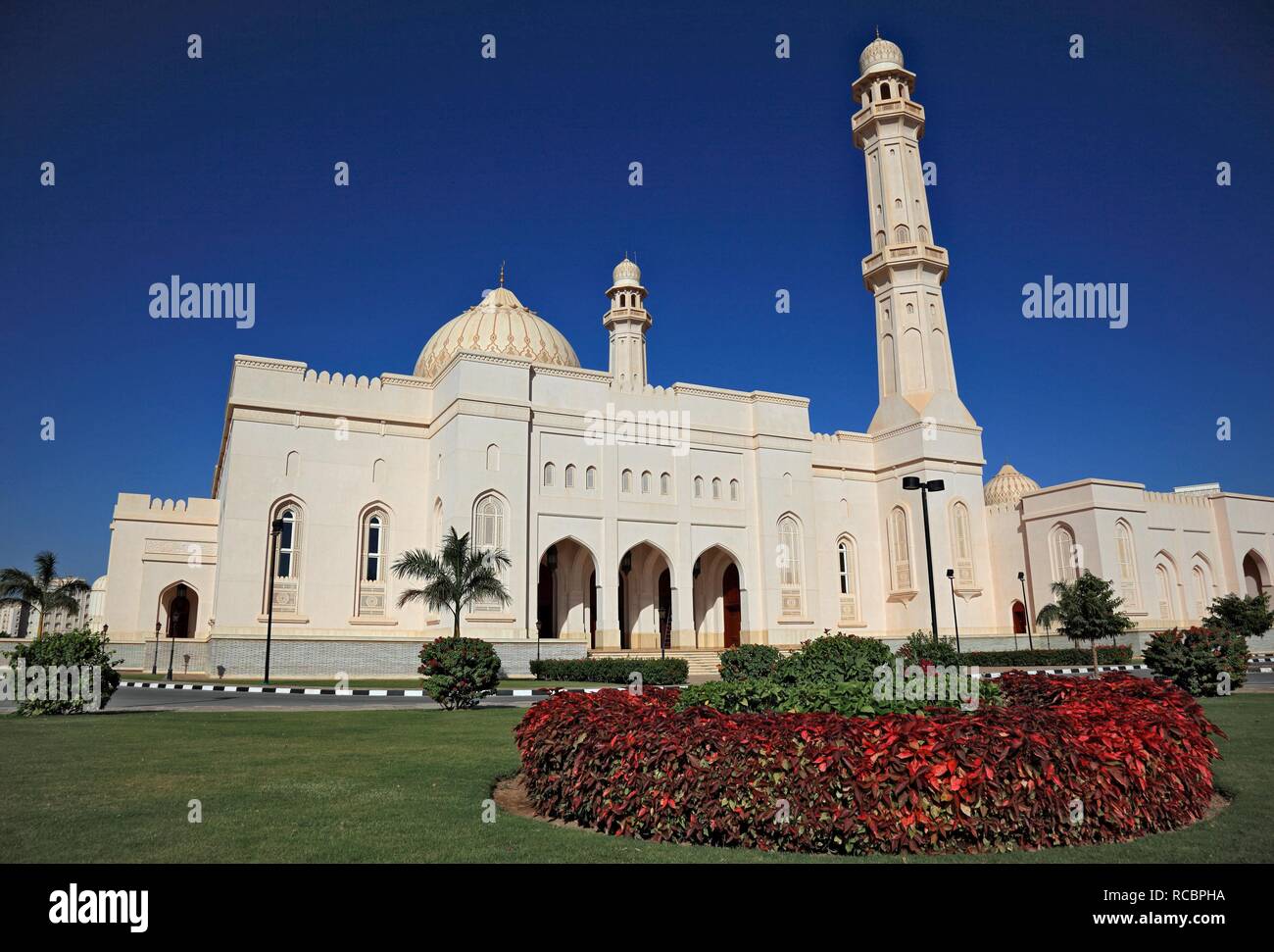 Sultan Qaboos Grand Mosque, Friday Mosque, Salalah, Oman, Arabian ...