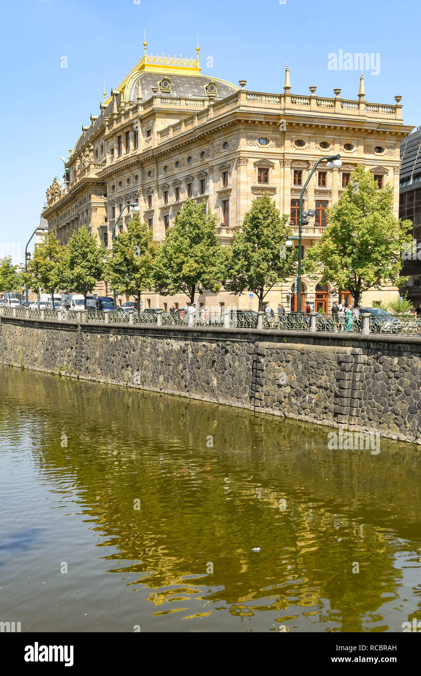 PRAGUE, CZECH REPUBLIC - JULY 2018: The National Theatre and opera ...