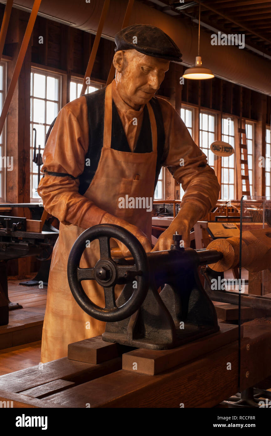 The Red Barn is the birthplace of the Boeing Airplane Company at the ...