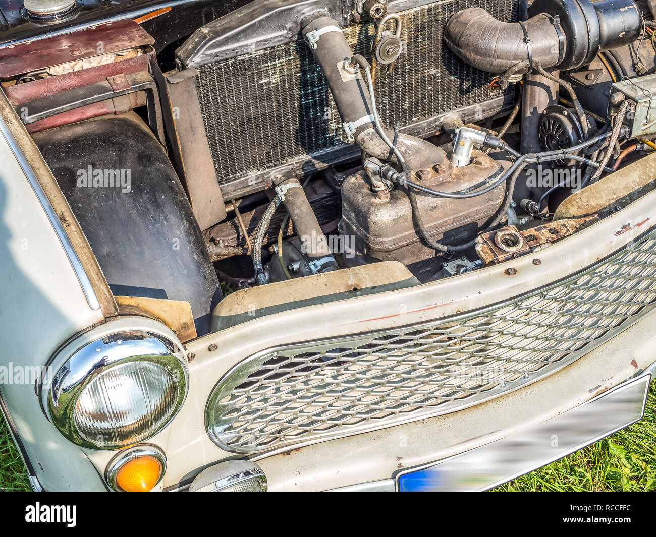 Classic gdr vehicle hi-res stock photography and images - Alamy