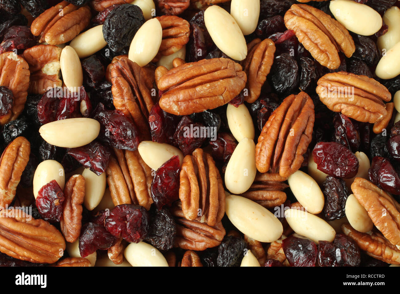 Almond raisin hi-res stock photography and images - Alamy