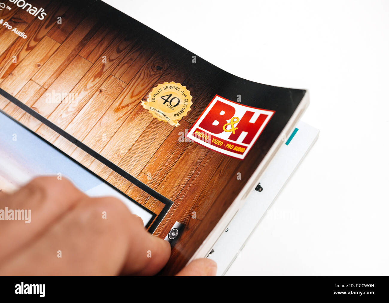 PARIS, FRANCE - 14 JAN 2018: B H photo Video pro Audio Magazine ...