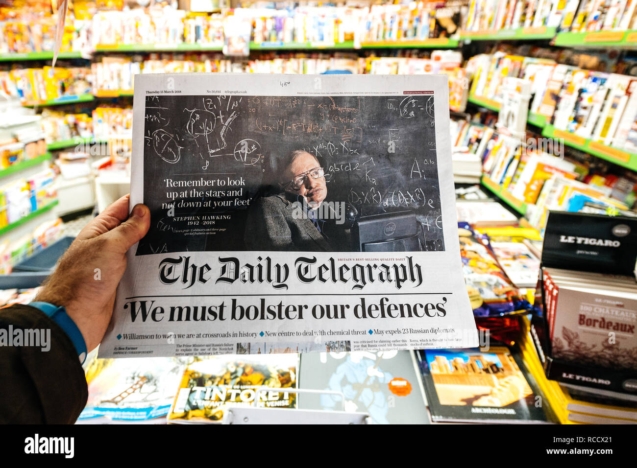 Breaking News Latest Daily Hot High Resolution Stock Photography and ...