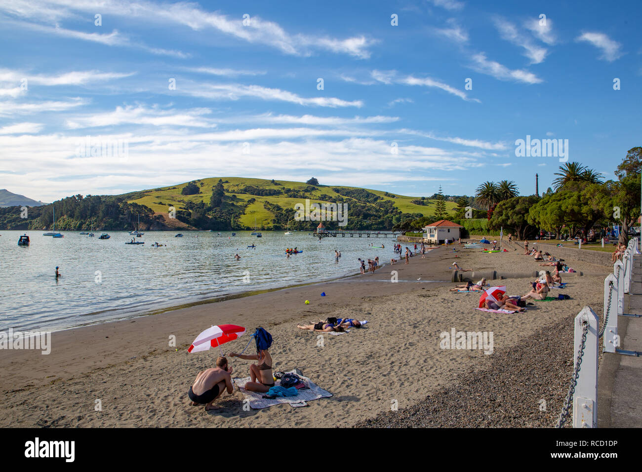 Akaroa new zealand hi-res stock photography and images - Alamy