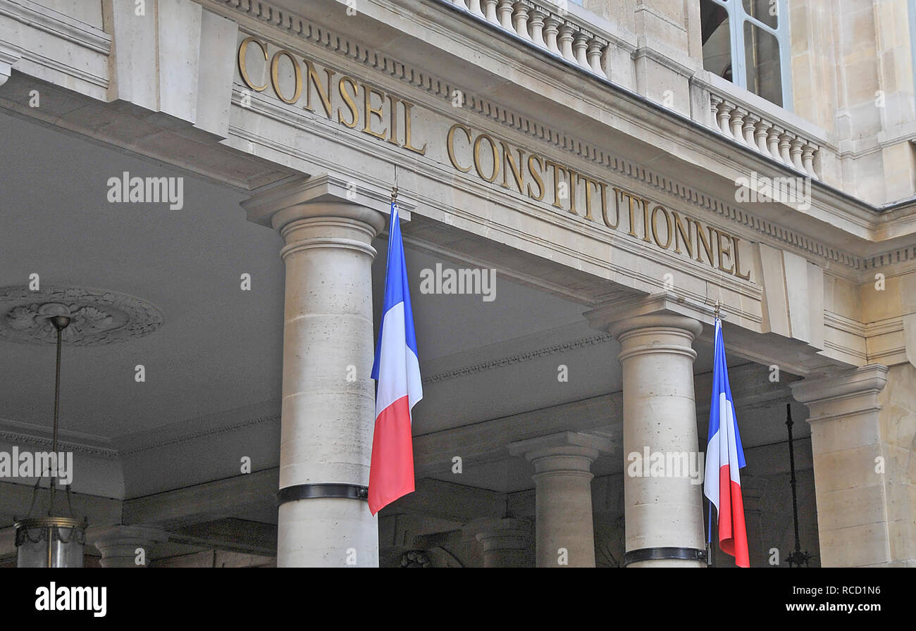 Constitutionnel hi-res stock photography and images - Alamy