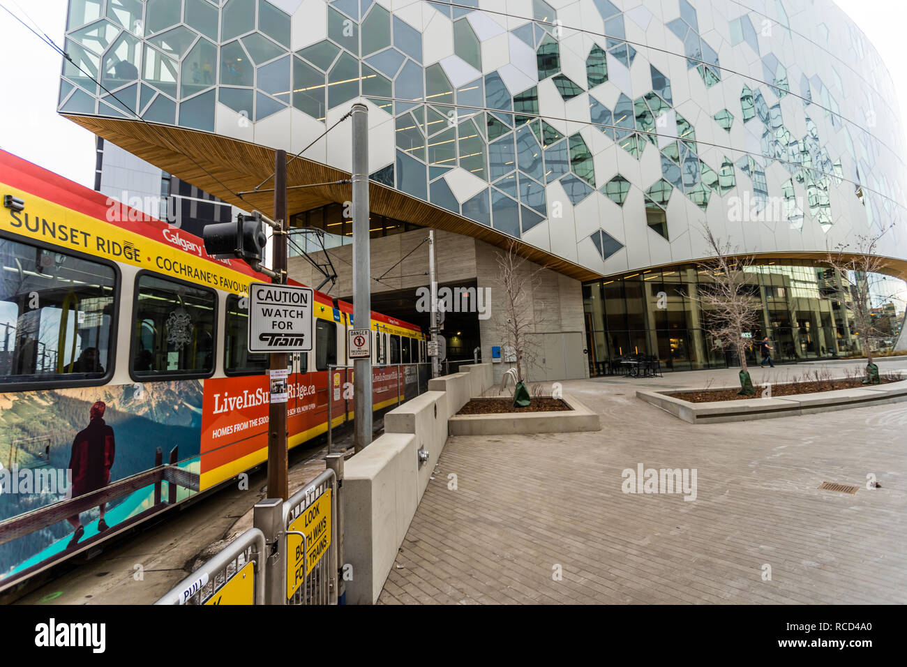 January 11 2019 , Calgary, Alberta - Calgary Transit LRT Train using ...