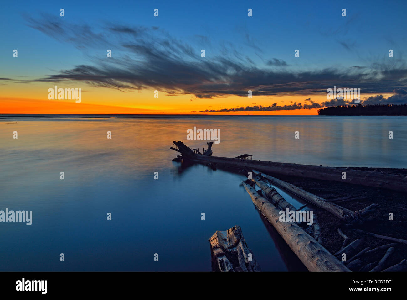 Dawn Skies over Great Slave Lake, Hay River, Northwest Territories ...