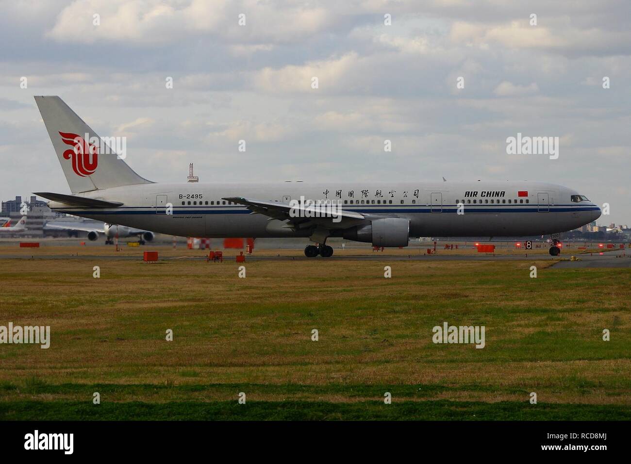 Airchina hi-res stock photography and images - Alamy