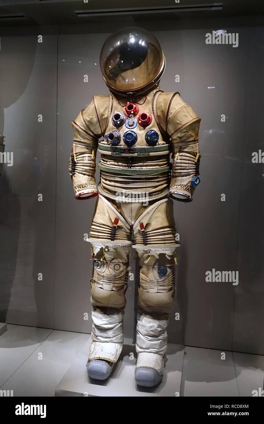 AiResearch Advanced Extra-Vehicular Suit, AiResearch - Garrett Corp ...