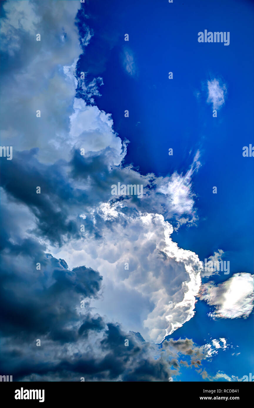 Hdr clouds hi-res stock photography and images - Alamy