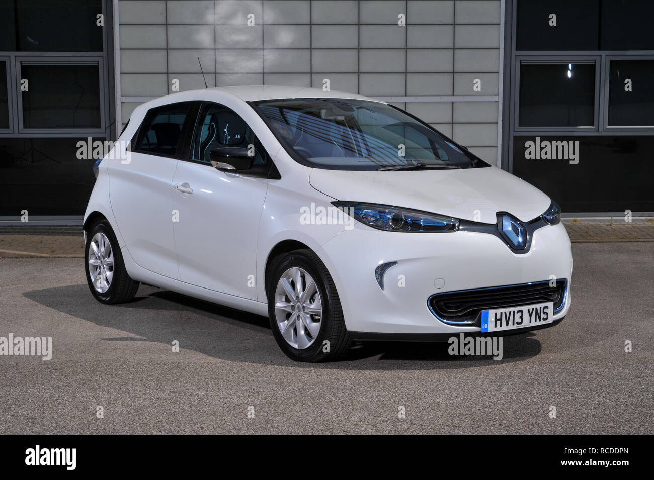 Compact electric car hi-res stock photography and images - Alamy