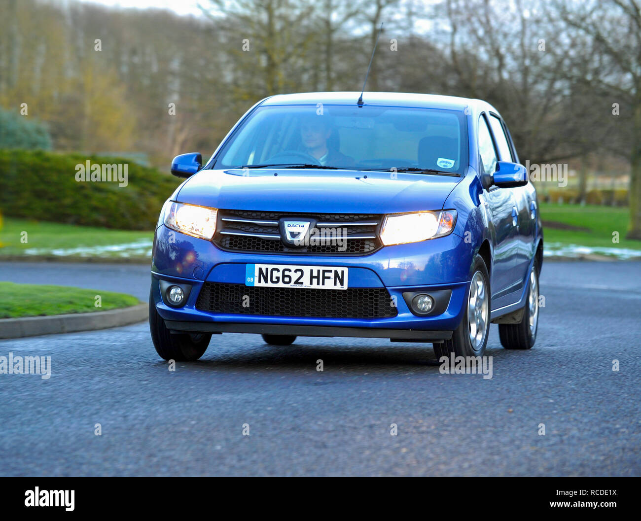Car blur speed house hi-res stock photography and images - Alamy