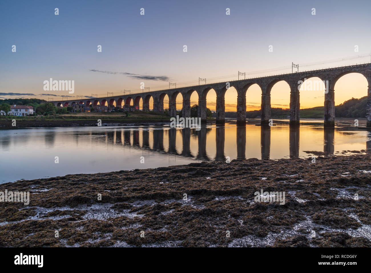 royal-border-bridge-over-the-river-tweed-in-berwick-upon-tweed