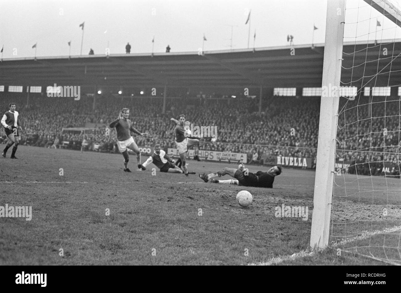 Hans kraay hi-res stock photography and images - Alamy