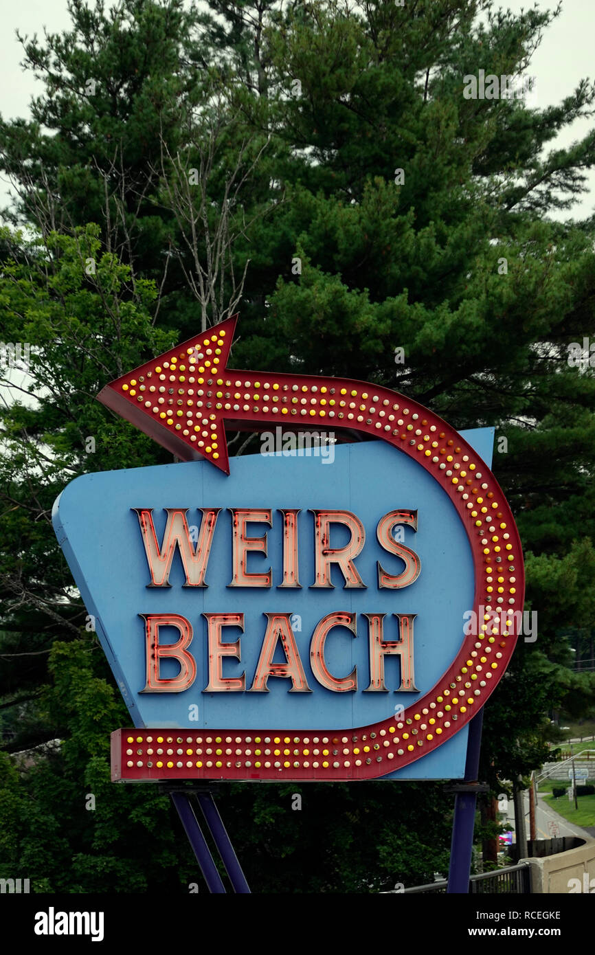 Weirs Beach Lake Winnipesaukee New Hampshire Stock Photo - Alamy